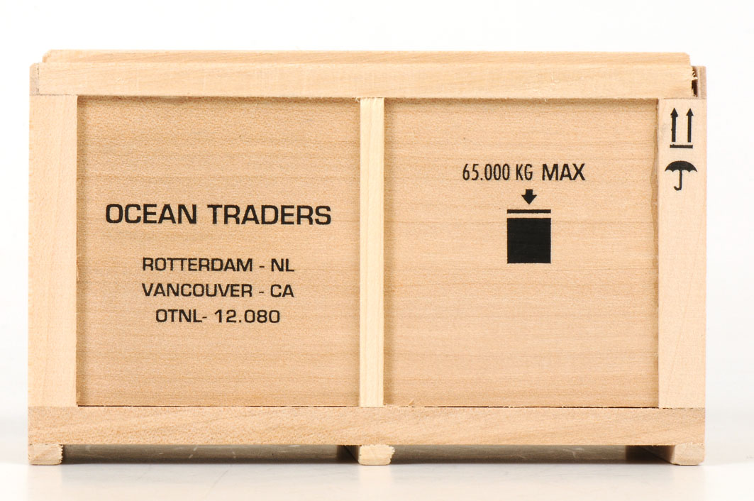 OCEAN TRADERS | European shop | OCEAN TRADERS - Seacrate 110 x 65 x 68 mm.