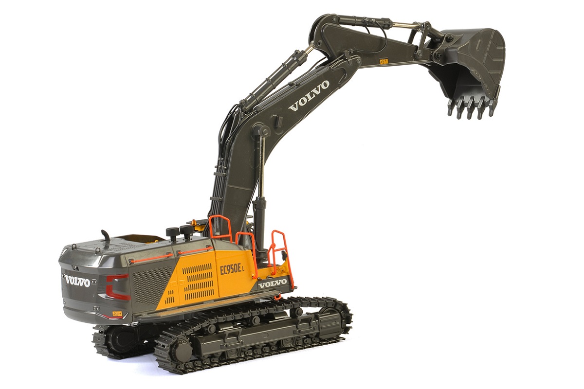 OCEAN TRADERS | European shop | Volvo EC950E Excavator
