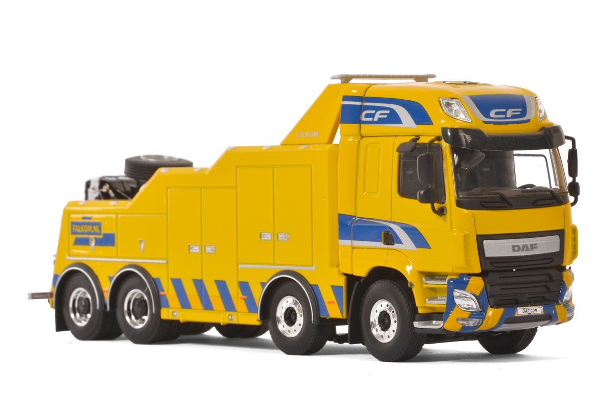 OCEAN TRADERS | European shop | DAF CF SC 8x4 / Falkom Wrecker